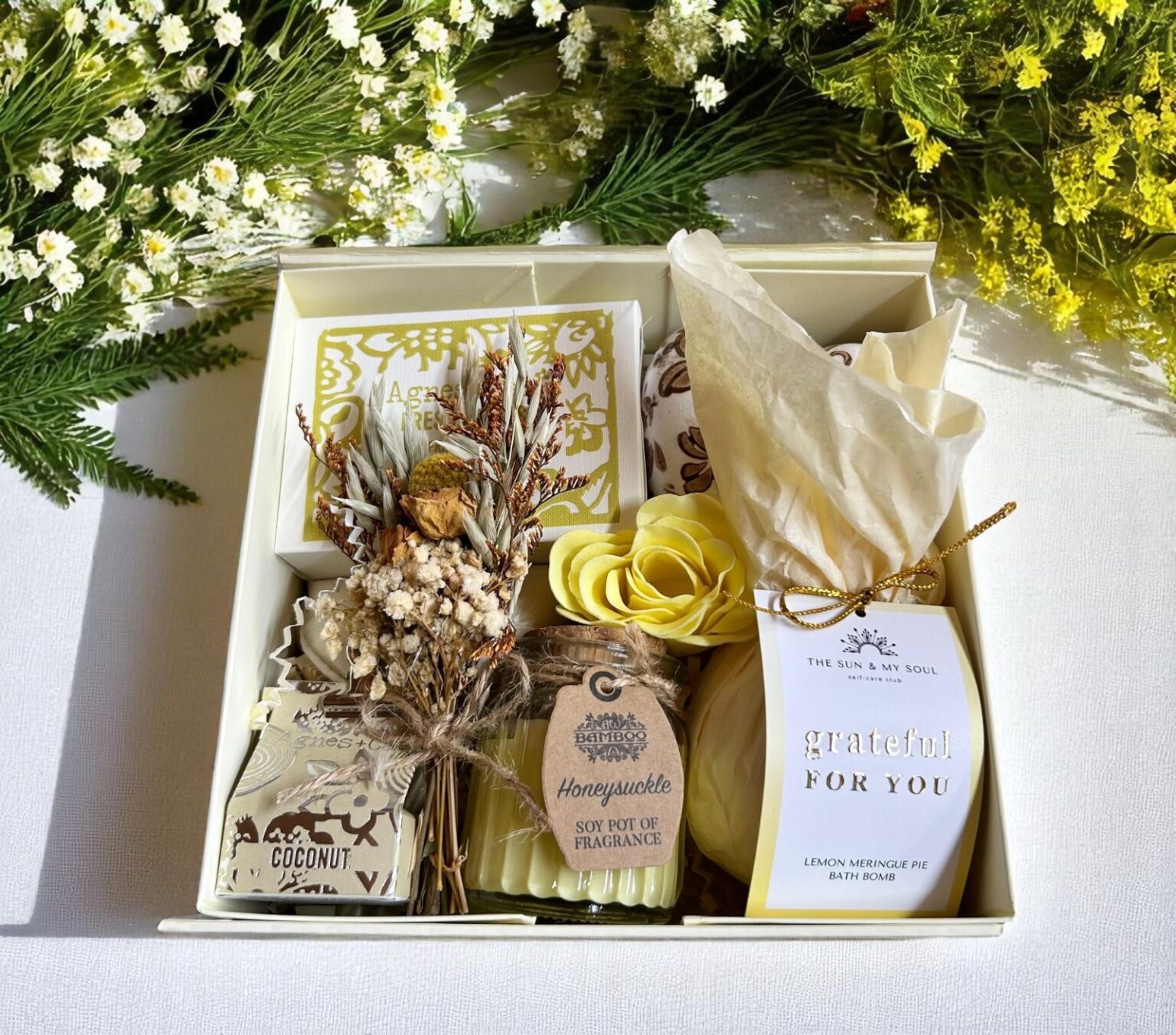 Grateful For You Pamper Gift Set | Spring Gift Box | Ladies Gift Hamper | Hug in a Box ...