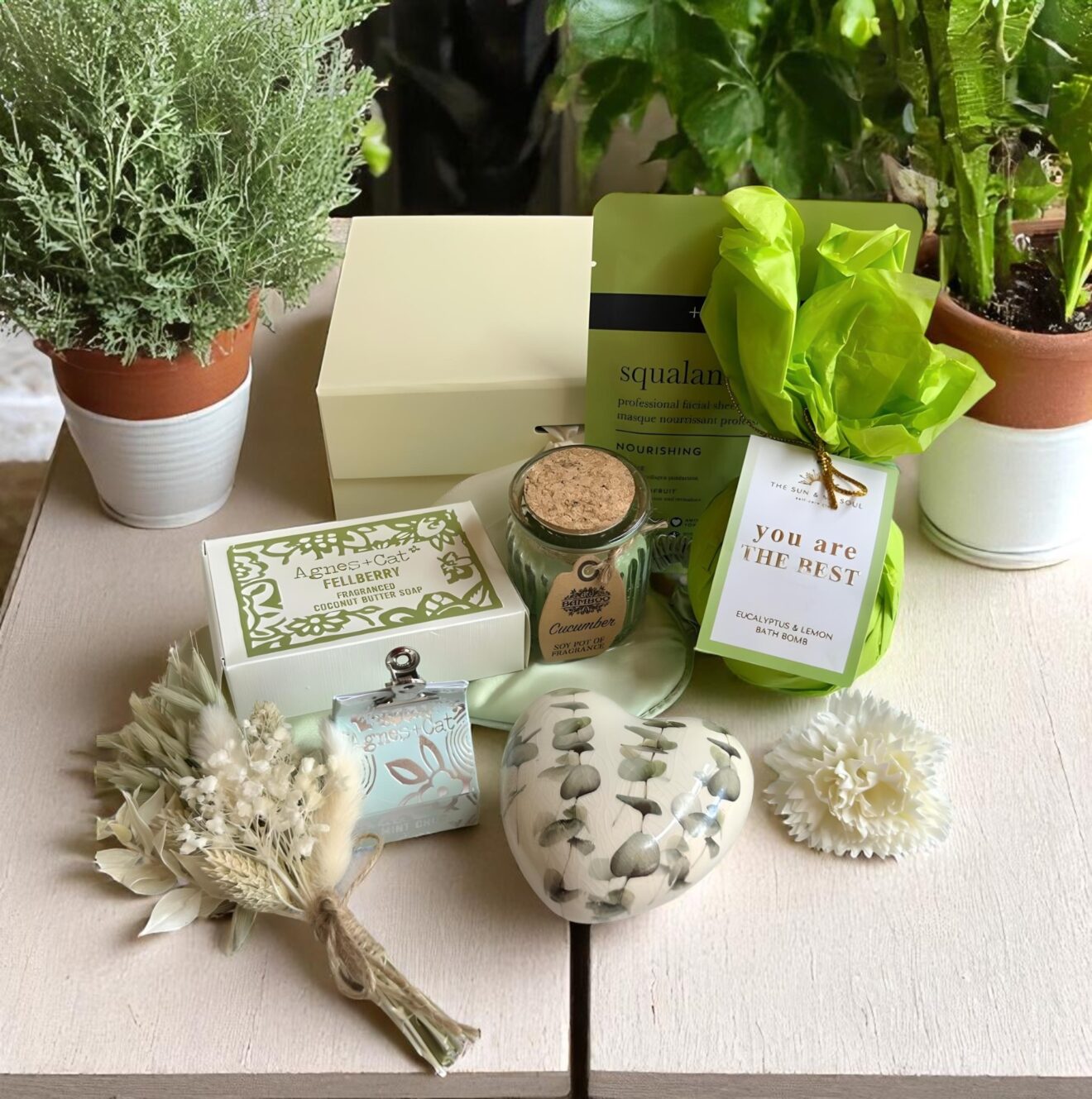 Grateful For You Pamper Gift Set | Spring Gift Box | Ladies Gift Hamper ...